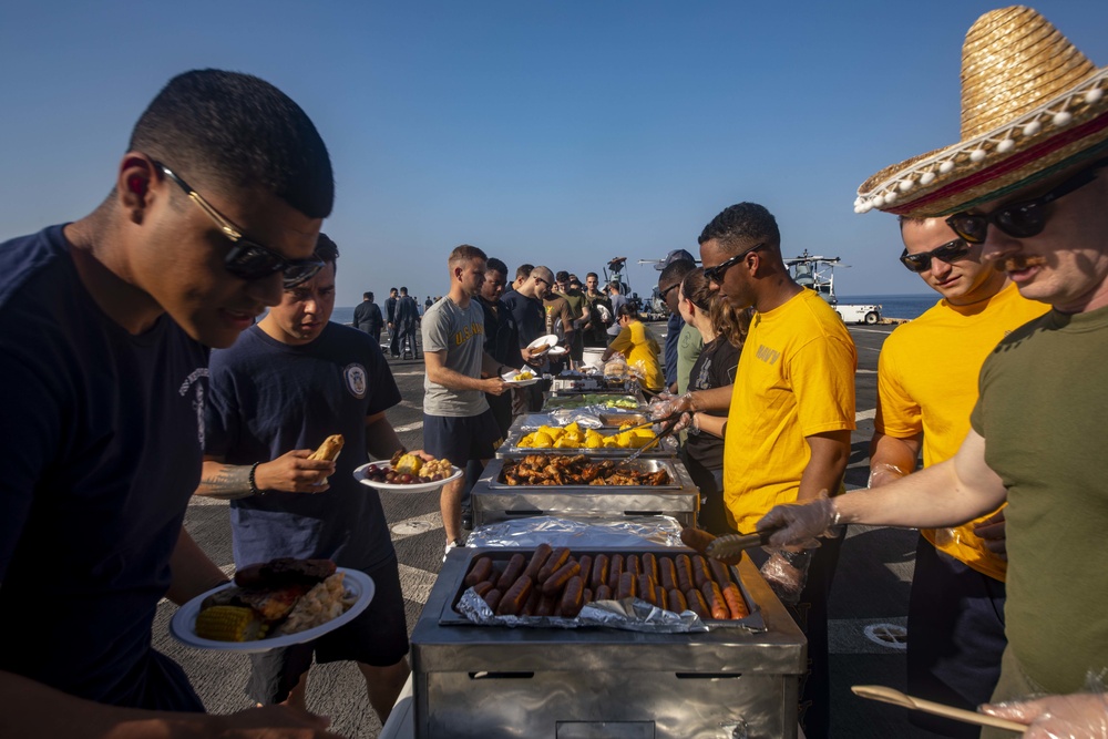 DVIDS - Images - Sailors and Marine take part in a steel beach picnic ...