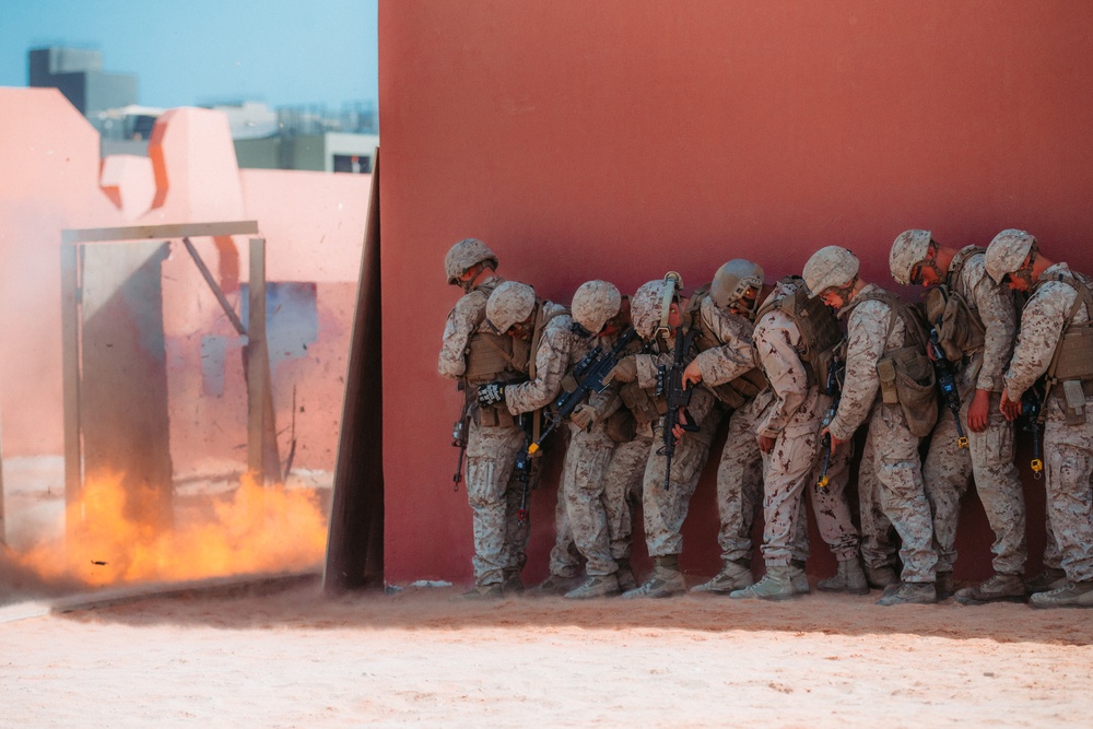 DVIDS - Images - Bilateral Breach and Clear Native Fury 20 [Image 15 of 15]