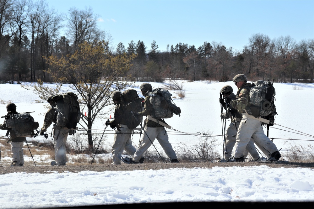 DVIDS - News - Photo Essay: Cold-Weather Operations Course Class 20-04 ...