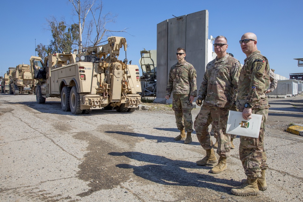 DVIDS - Images - Brig. Gen. Barker tours Ninewa Operations Center ...