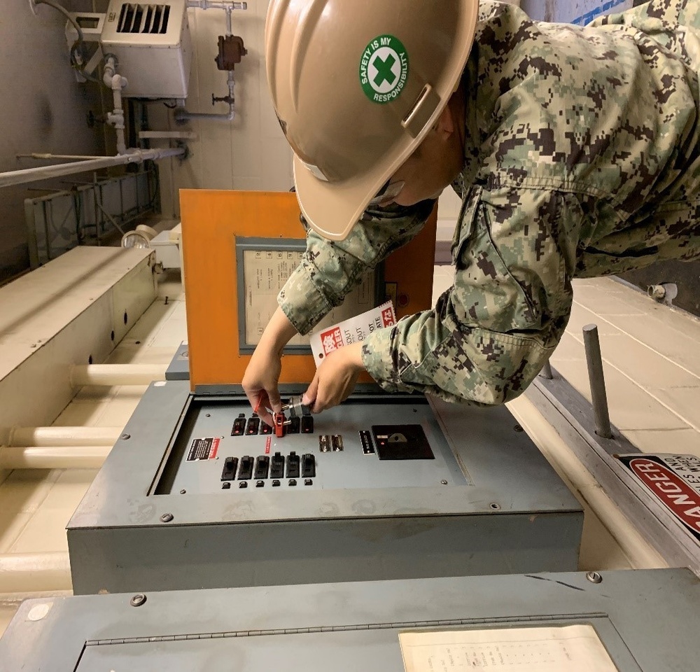 DVIDS - Images - U.S. Navy Seabees with NMCB-5 support Naval Air ...