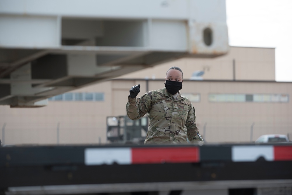 DVIDS - Images - BEAR Base lends a paw to JBSA camp [Image 3 of 7]