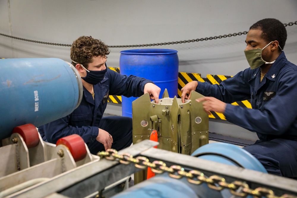 DVIDS - Images - USS Makin Island Underway [Image 1 of 8]