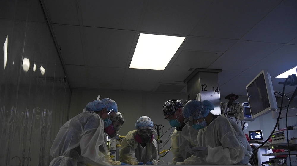DVIDS - Images - U.S. Navy Doctors, Nurses and Corpsmen Treat Patients ...