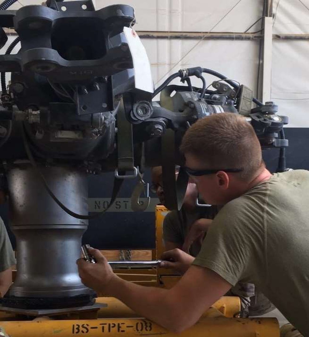 DVIDS - Images - UH-60M Main Rotor Head Shaft Extension [Image 4 of 4]