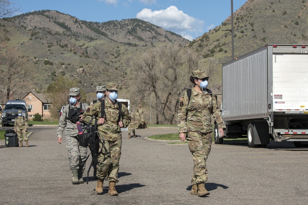 DVIDS - Images - Colorado National Guard Members support the COVID-19 ...