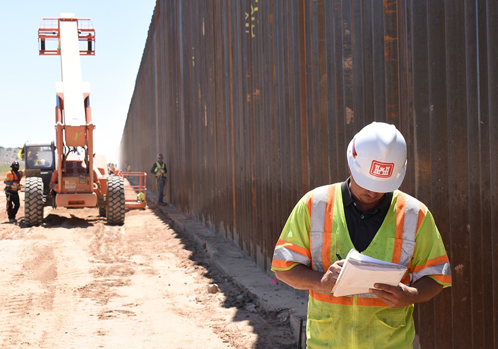 DVIDS - Images - USACE Border Barrier Construction: Yuma 3 [Image 1 of ...