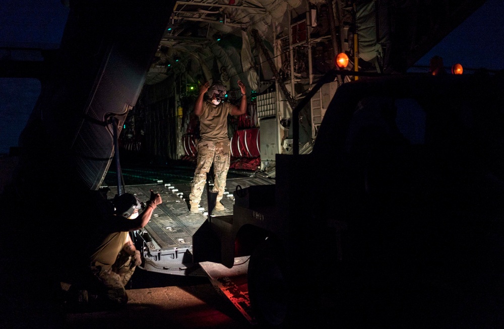 DVIDS - Images - 75th EAS resupplies U.S. forces in Somalia [Image 17 ...