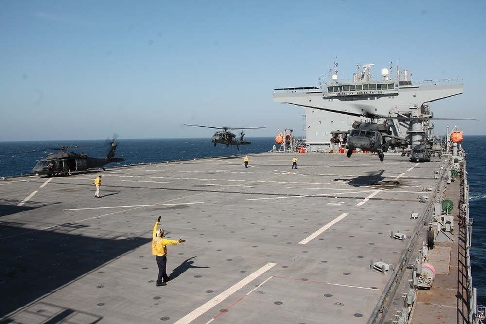 DVIDS - Images - UAE Joint Operation Command - Flight Operations [Image ...