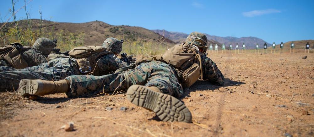 DVIDS - Images - 1st LAR Conduct Marksmanship Training [Image 9 of 10]