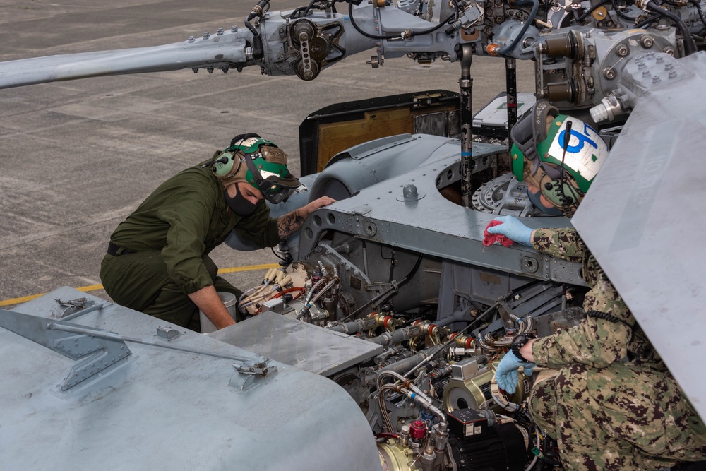 DVIDS - Images - HSC-12 Maintenance Personnel Perform Routine ...