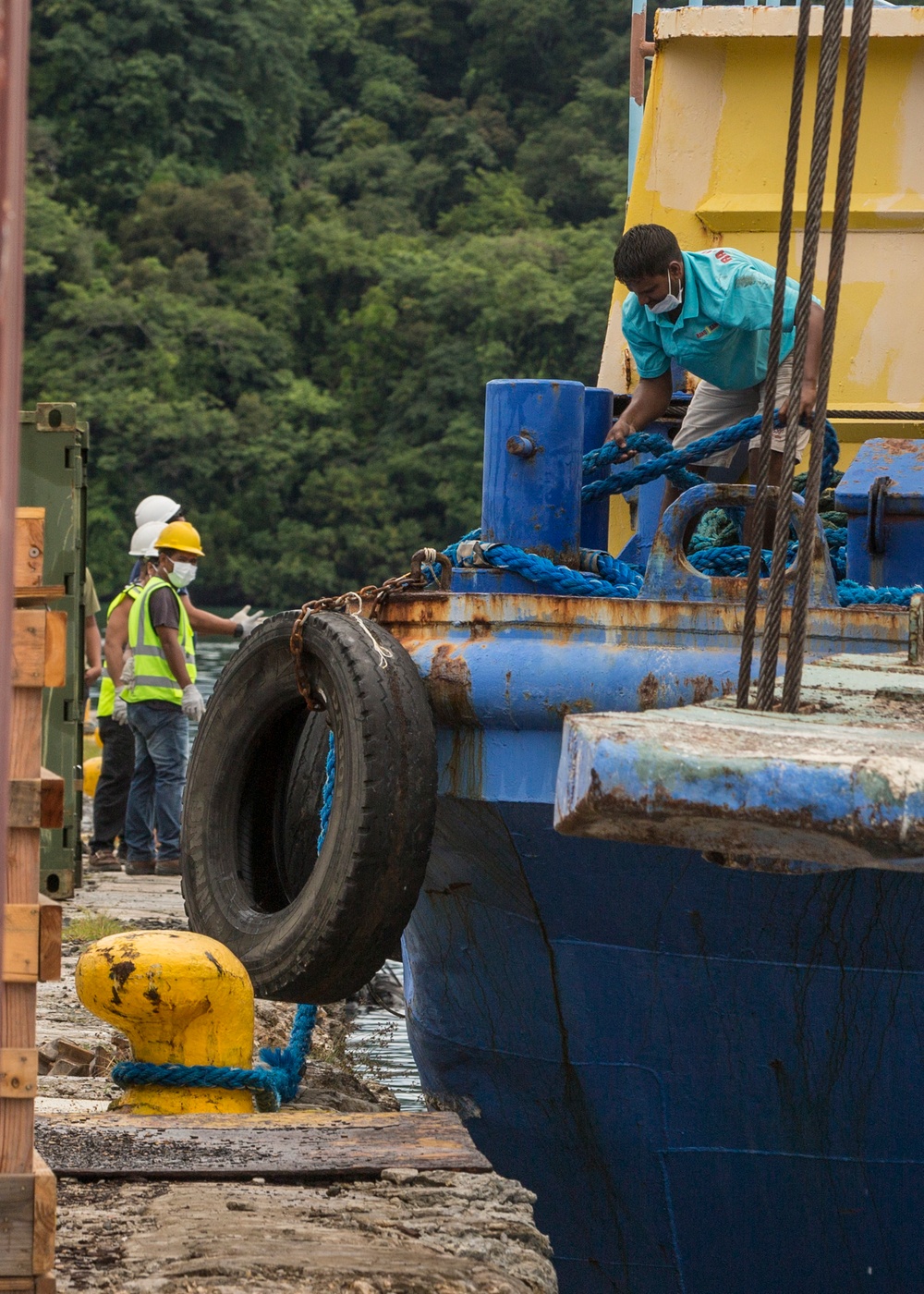 DVIDS - Images - Prep, Dock, Embark | TF KM20 preps equipment for transport [Image 3 of 7]