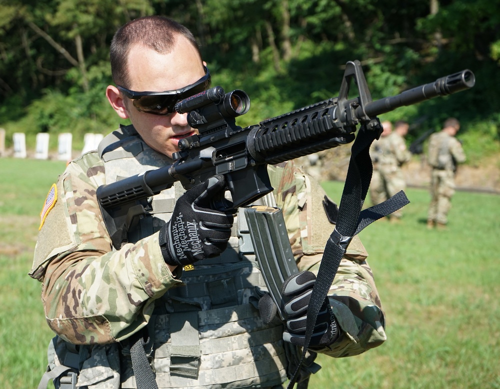 DVIDS - News - 1/109th IN Soldiers train in short-range marksmanship