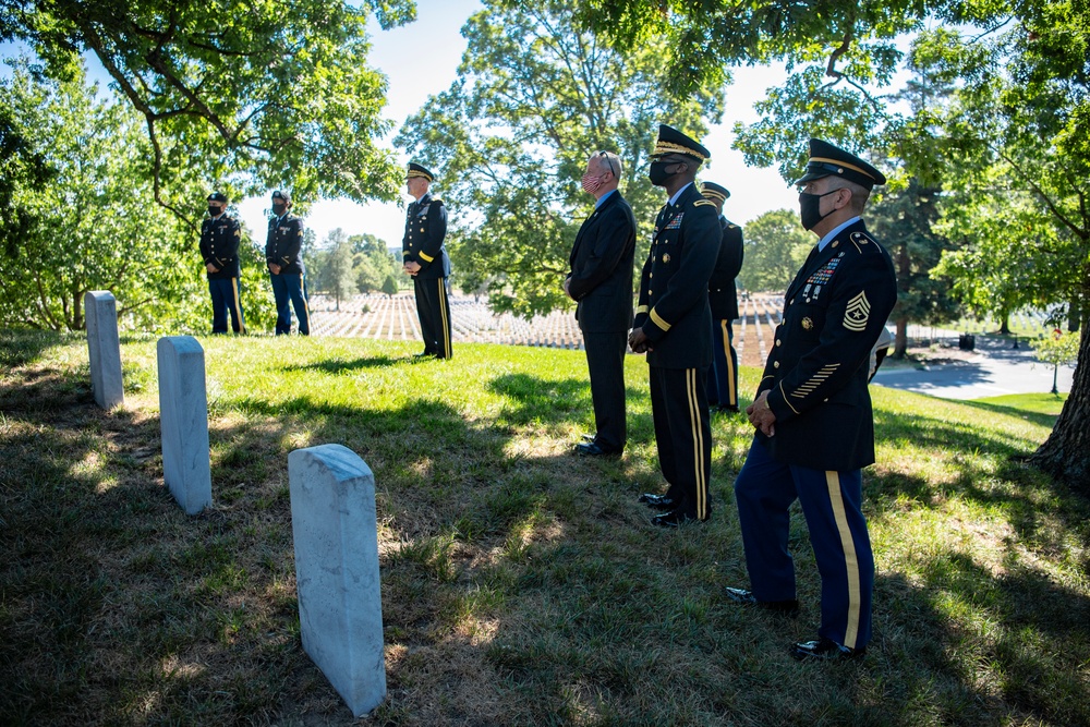 DVIDS - Images - Wreath-Laying for the U.S. Army Chaplain Corps 245th ...