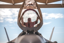 F-35 Joint Strike Fighter Demonstrates Enhanced Interoperability with ...