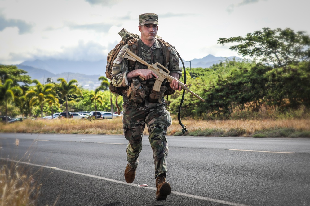 DVIDS - Images - USARPAC BWC 2020: Hawaii, 25th ID Soldiers execute a ...