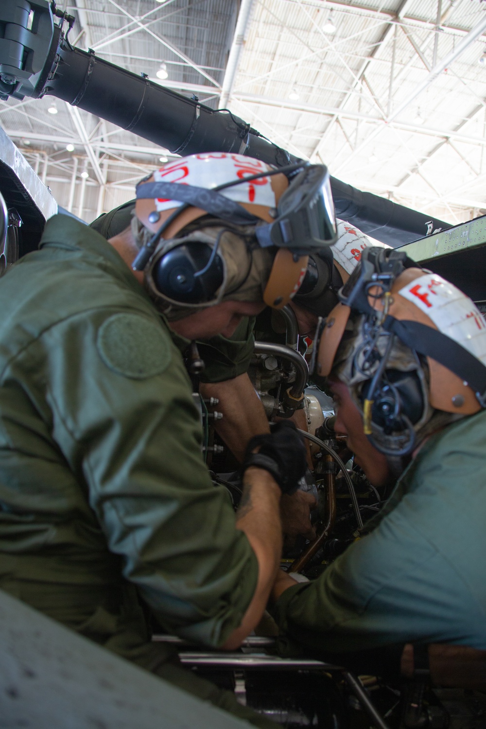 DVIDS - Images - HMH-461 Hot Weather Training at NAF El Centro [Image 8 ...