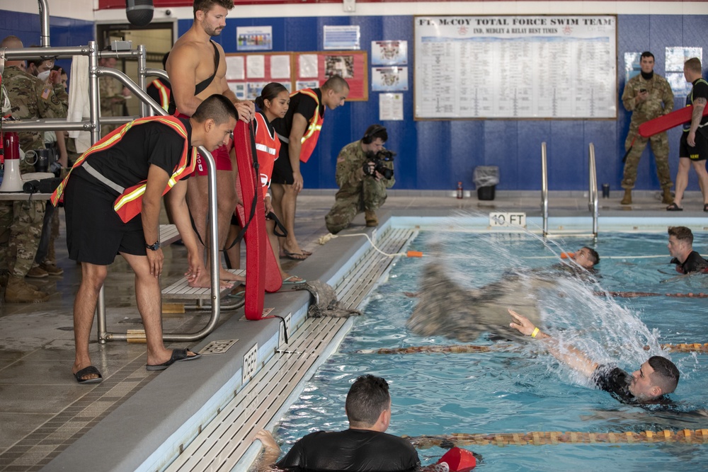 DVIDS - Images - 2020 U.S. Army Reserve Best Warrior Competition – 100m ...