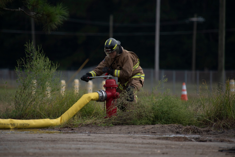 DVIDS - Images - 4th CES firefighter live-fire training [Image 2 of 8]