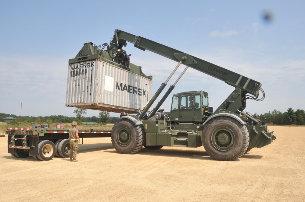 DVIDS - Images - Cargo Transfer Operations