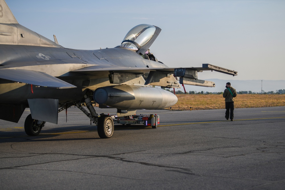 DVIDS - Images - 31st AMXS masters TowFLEXX during Thracian Viper 20 [Image 5 of 8]