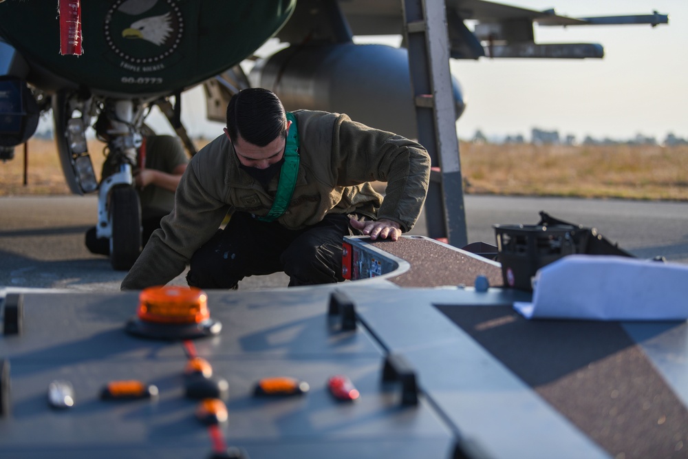 DVIDS - Images - 31st AMXS masters TowFLEXX during Thracian Viper 20 [Image 8 of 8]