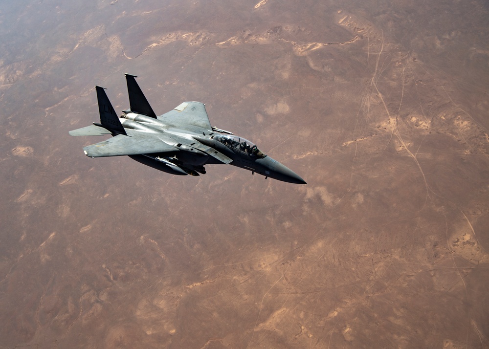DVIDS - Images - 50th EARS refuels F-15s over Iraq