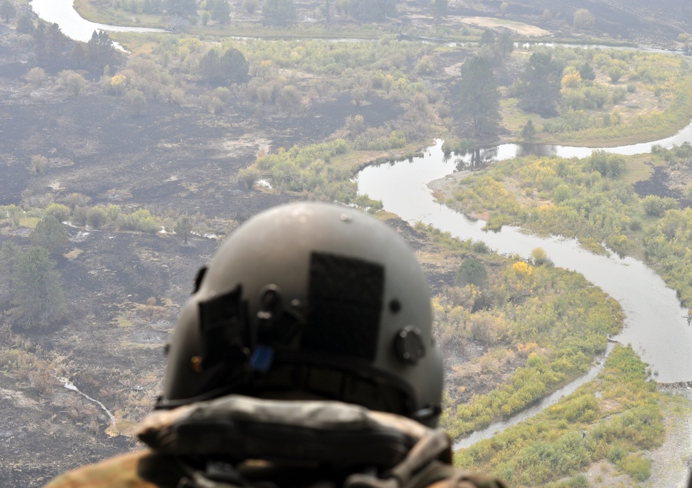 DVIDS - Images - Oregon Guard Black Hawks support wildland fire crews ...