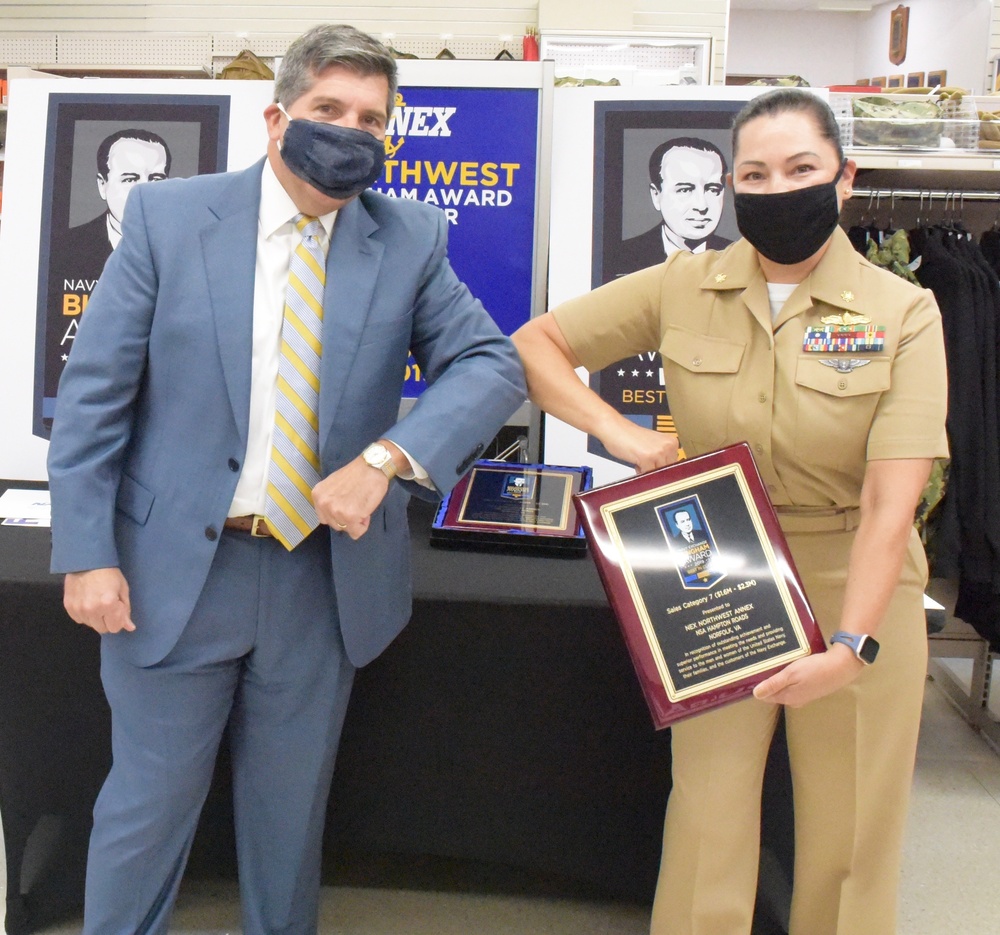 DVIDS - Images - NEX Northwest Annex Receives Its Bingham Award [Image ...