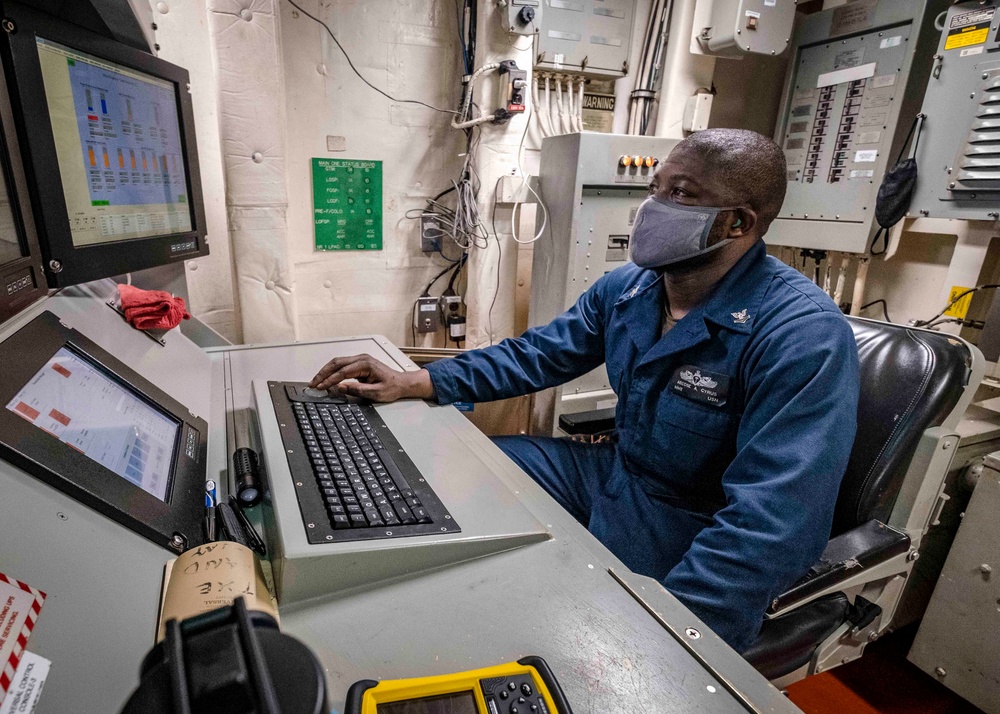 DVIDS - Images - Engineering Daily Maintenance [Image 5 of 5]