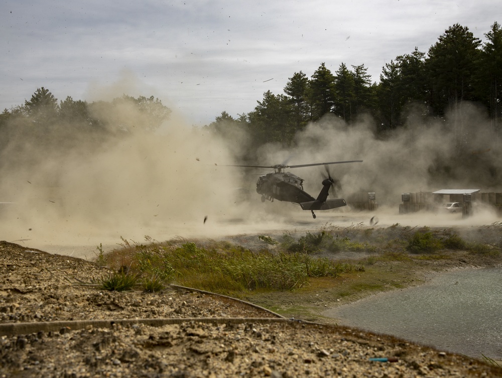 DVIDS - Images - RIARNG’s 1-126th AVN supports special ops, air assault ...