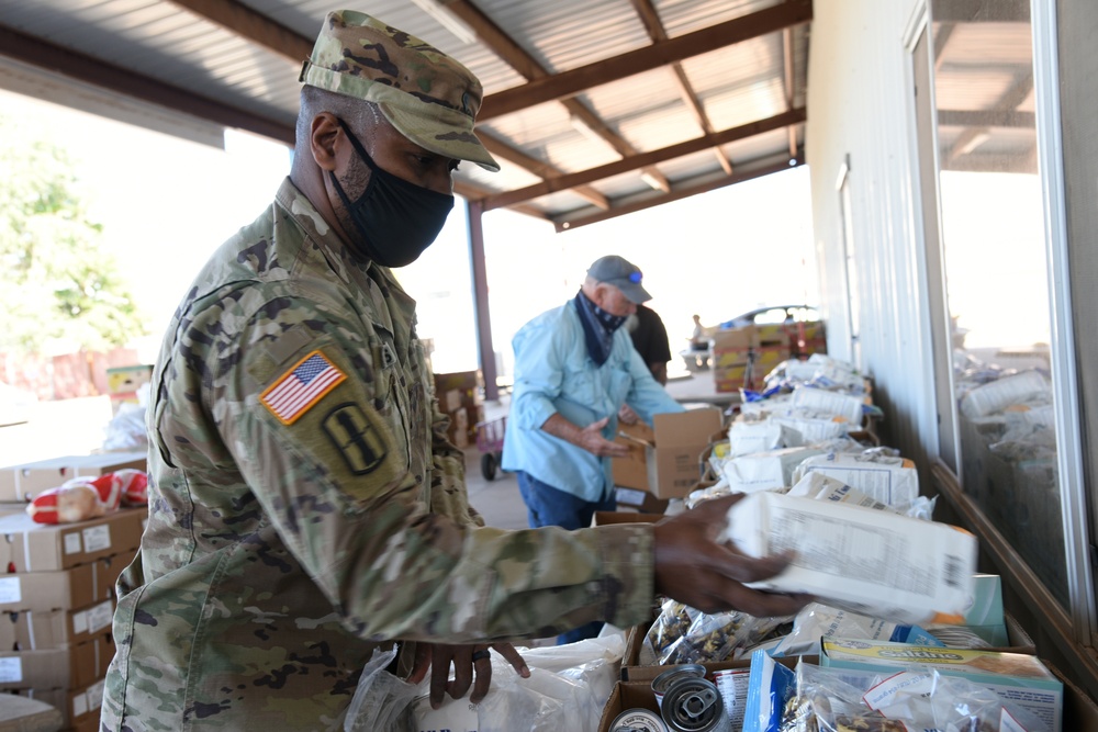 DVIDS - Images - AZNG surge capacity at local food bank [Image 5 of 5]