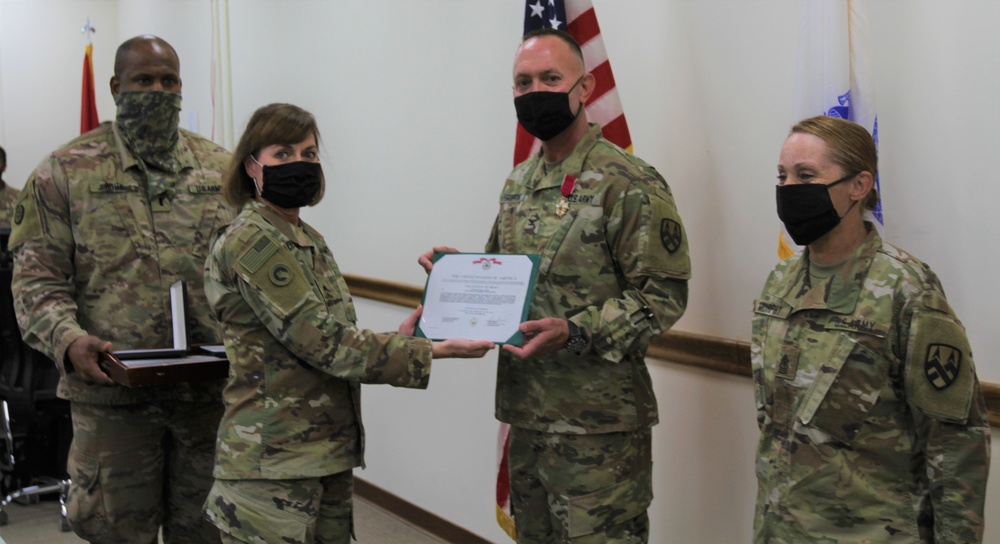 DVIDS - Images - 469th Financial Management Service Center Soldiers ...