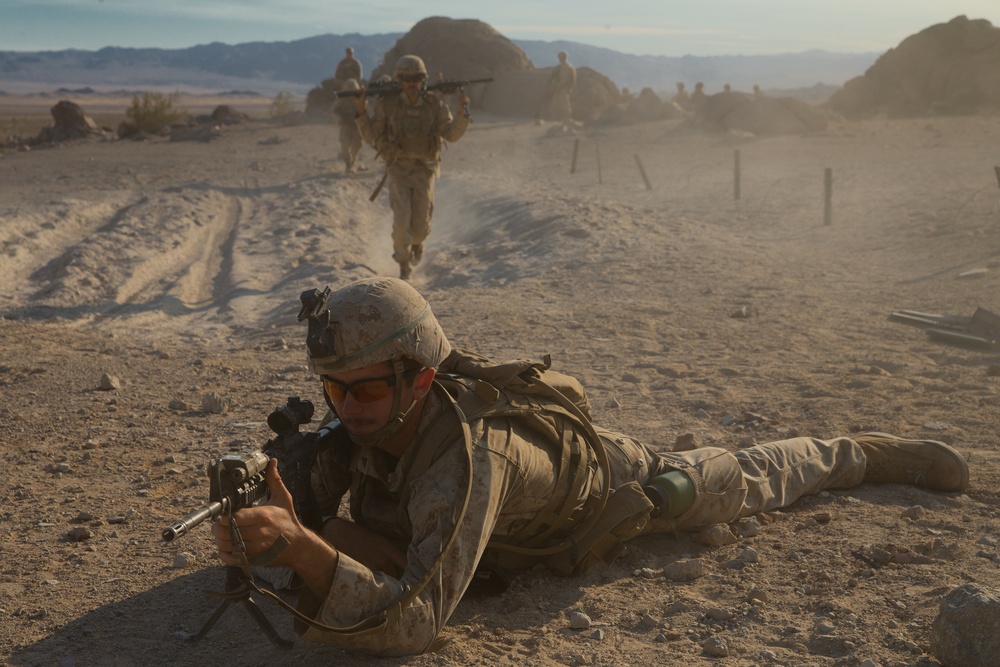 DVIDS - Images - V21 Conducts Range 400 [Image 7 of 12]