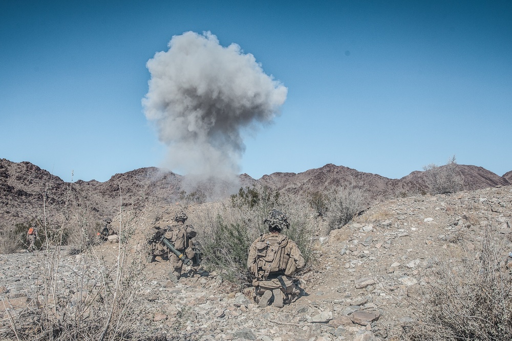 DVIDS - Images - V21 Conducts Range 400 [Image 6 of 8]