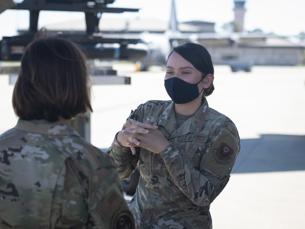 DVIDS - Images - CMSAF visits Air Commandos, tours 1st SOW aircraft ...