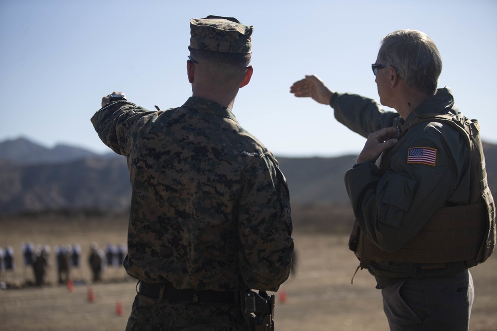 DVIDS - Images - Acting Under Secretary of the Navy visits Pendleton ...