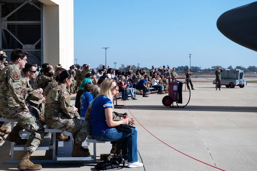 DVIDS - Images - 2nd Maintenance Group Load Crew of the Quarter ...