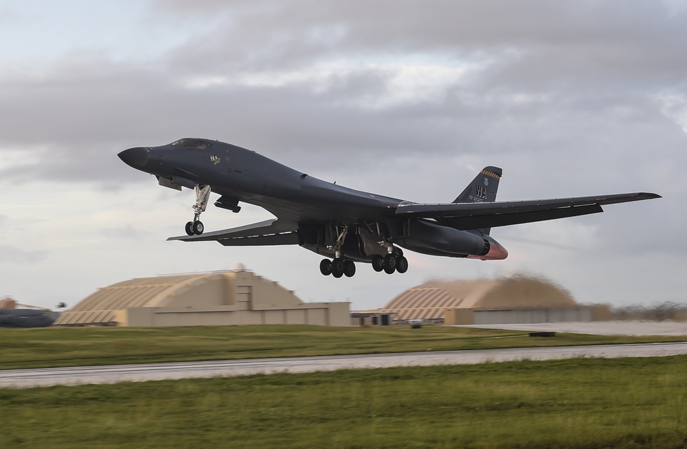 DVIDS - Images - 9th EBS Airmen complete training in Indo-Pacific region [Image 4 of 10]