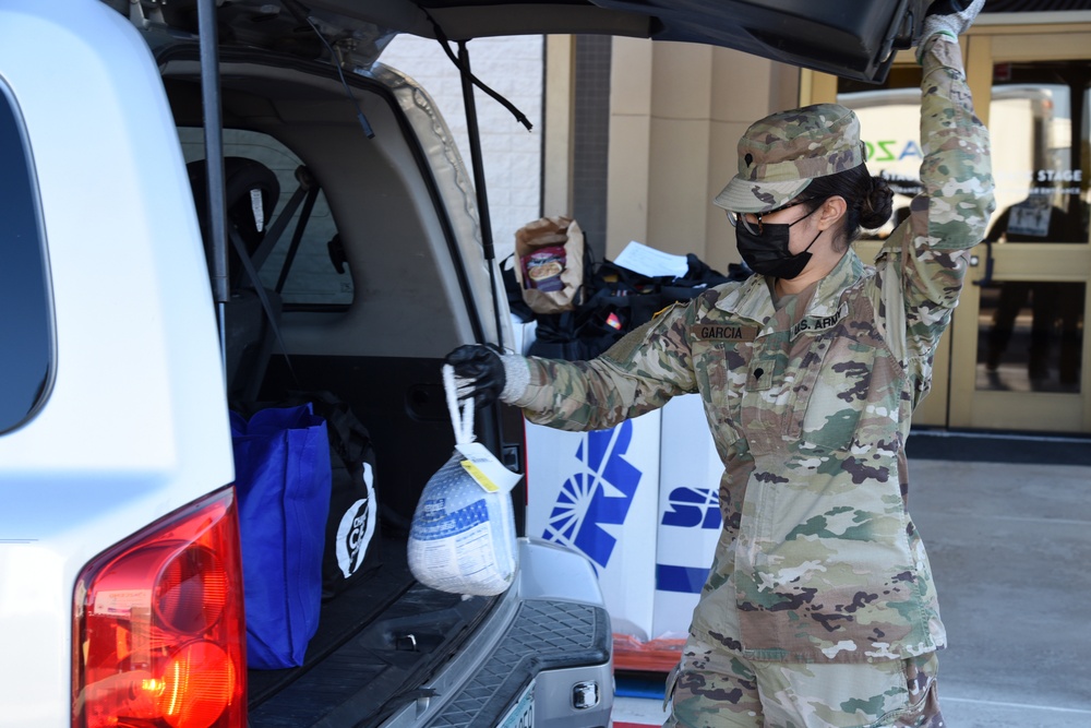 DVIDS - Images - AZNG deliver Thanksgiving groceries [Image 2 of 6]