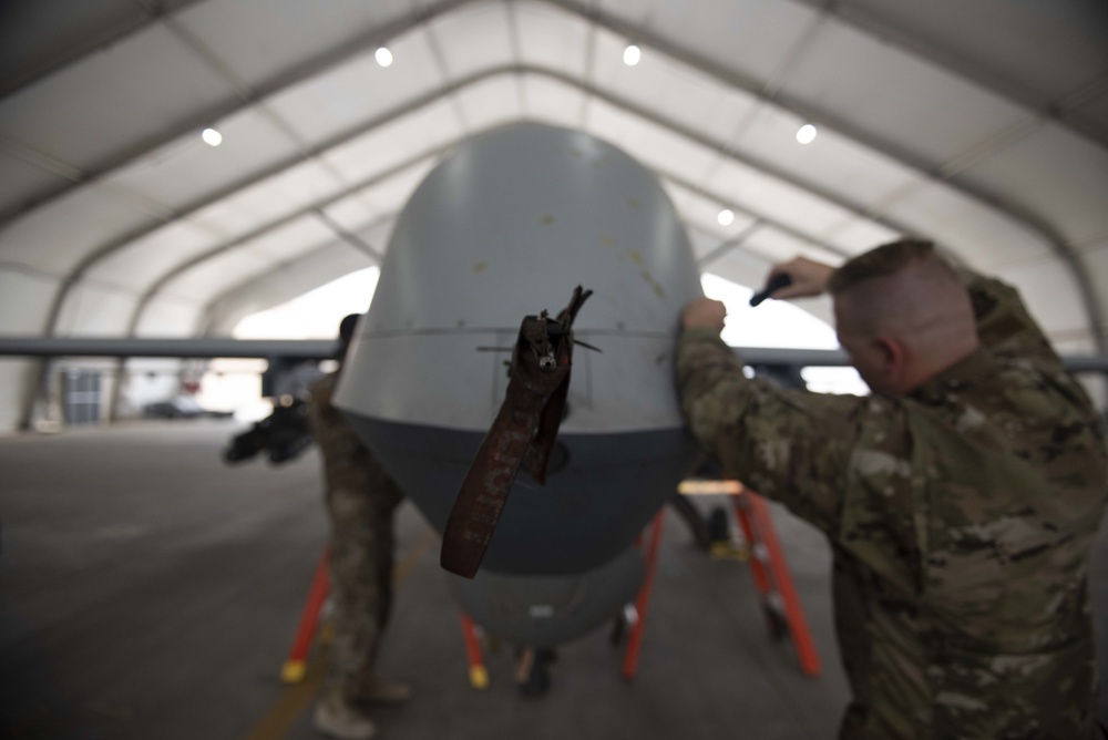 DVIDS - Images - 386th EAMXS maintain MQ-9s [Image 2 of 6]