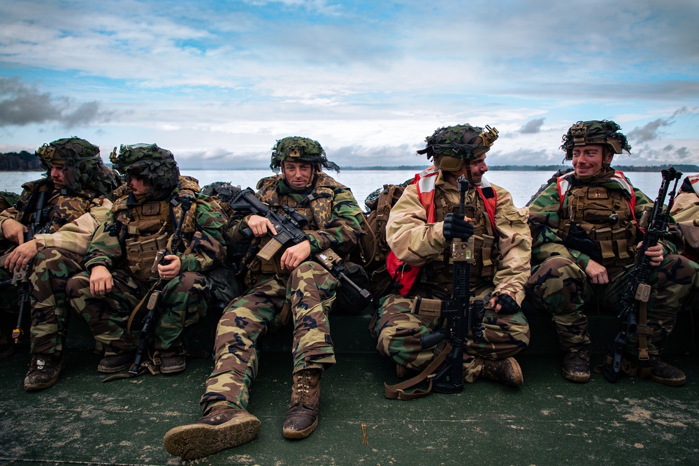 DVIDS - Images - 8th ESB Supports 6th Marines REGFEX [Image 4 of 13]