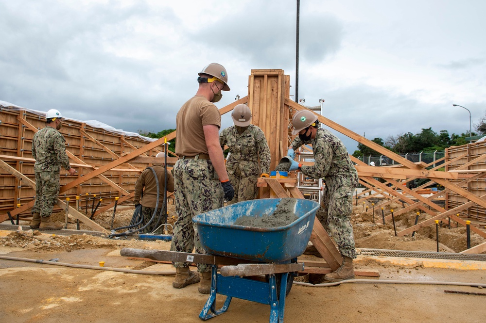 DVIDS - Images - Seabees Renovate CESE Wash Rack on Camp Shields [Image ...