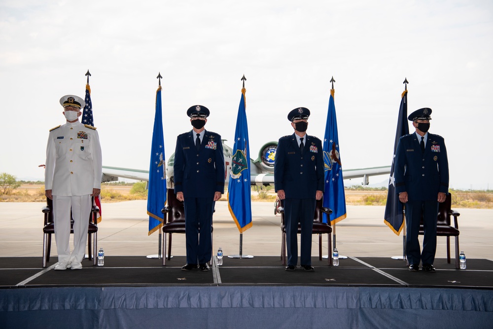 DVIDS - Images - Air Forces Southern Change of Command [Image 2 of 5]