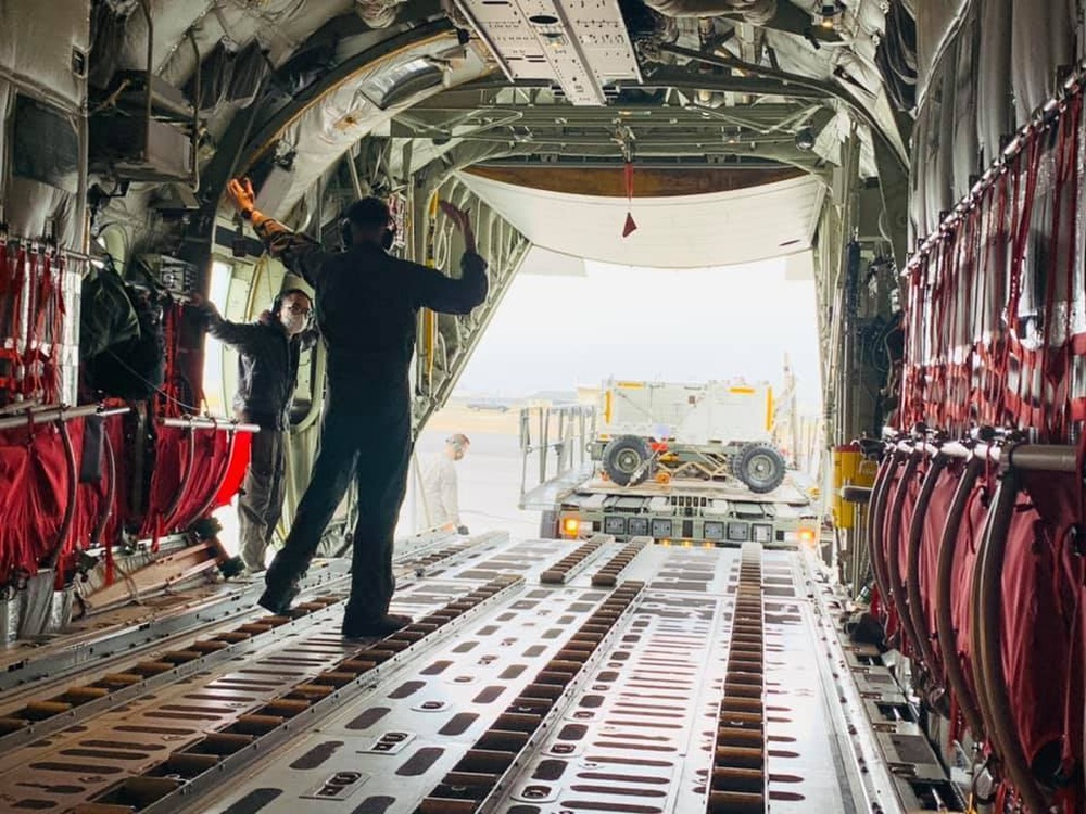 DVIDS - Images - 3D MEB practices distributed operations [Image 4 of 4]