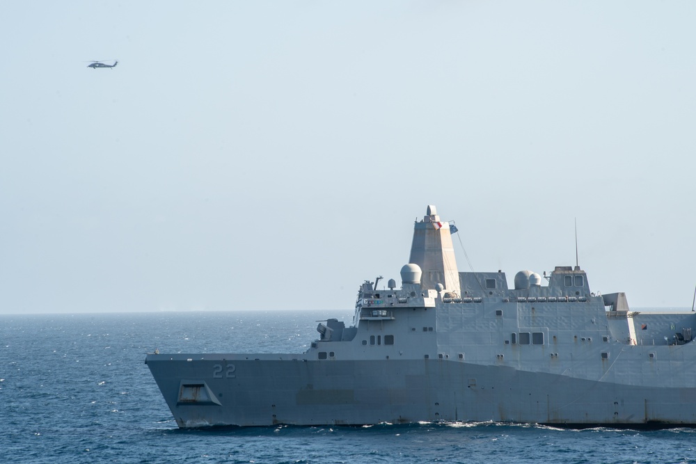 DVIDS - Images - Makin Island ARG, 15th MEU steam through the Indian ...