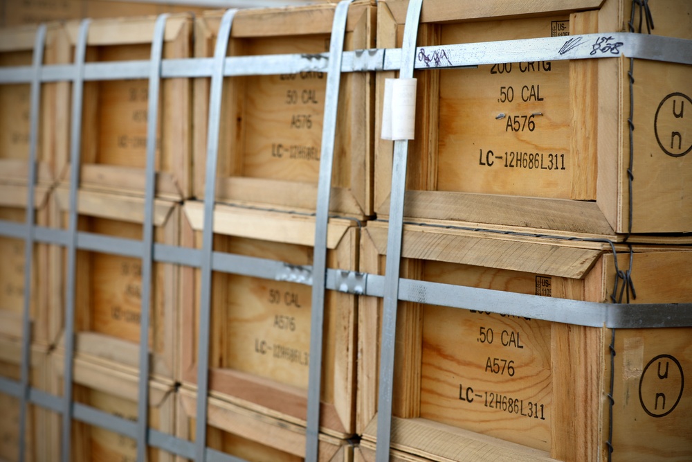 DVIDS - Images - Iraqi Forces Receive Crucial Weapons from CTEF Program ...