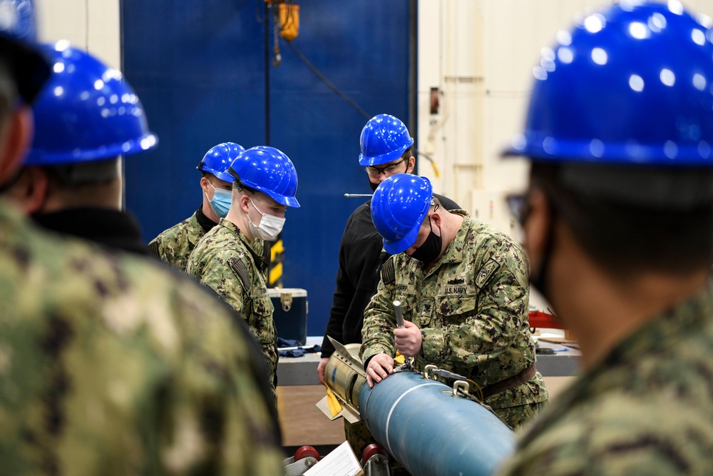 DVIDS - Images - NMC Mine Build Training [Image 1 of 5]