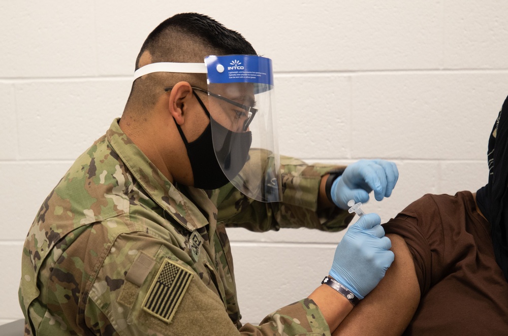 DVIDS - Images - U.S. Army Soldiers inoculate community members before ...