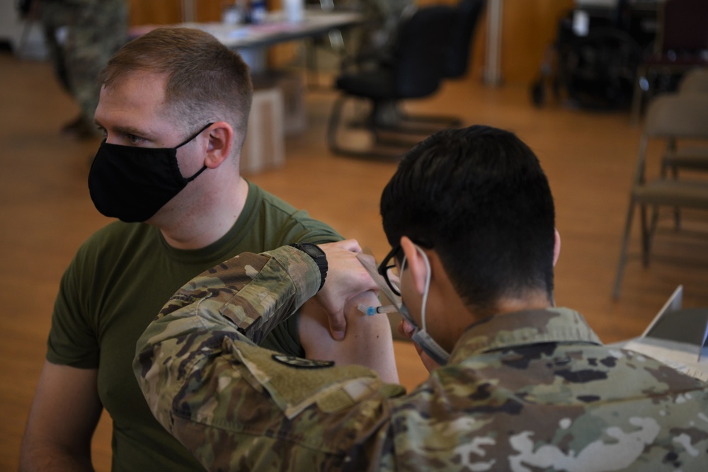 DVIDS - Images - MARFORCYBER receive COVID-19 vaccinations. [Image 4 of 8]